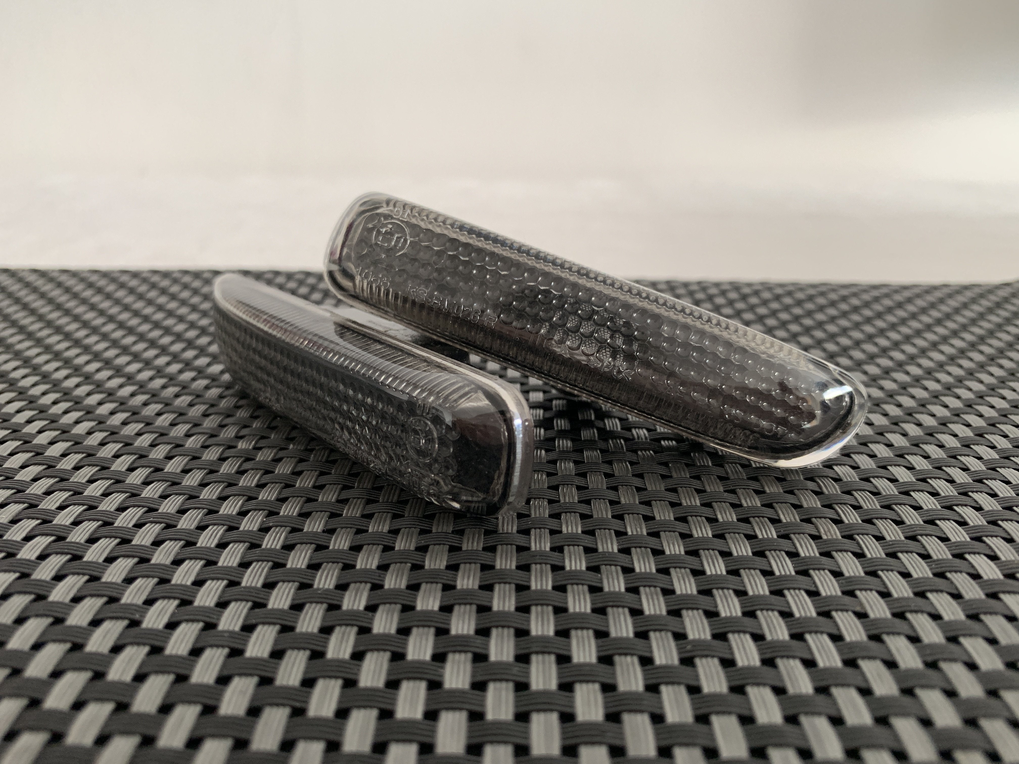 Smoked and approved side indicators for BMW e46